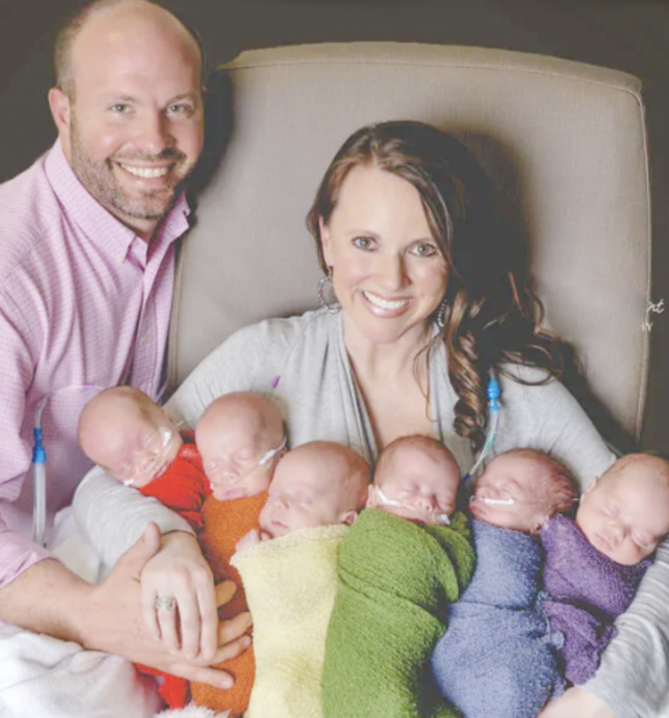 Introducing the Miracle Sextuplets Born 10 Weeks Forming the Most ...